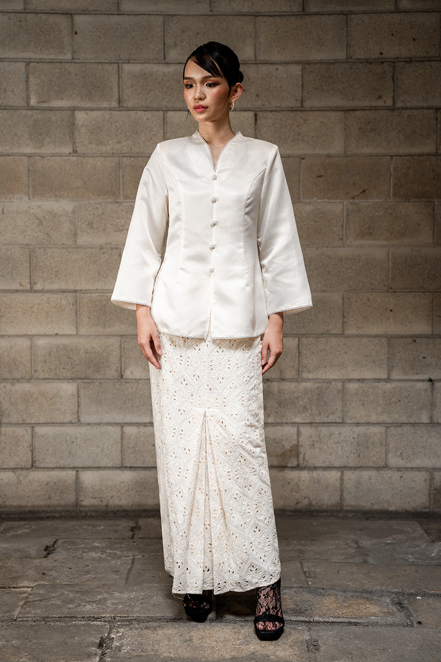 Eloni Kurung in Cream – JASMINA